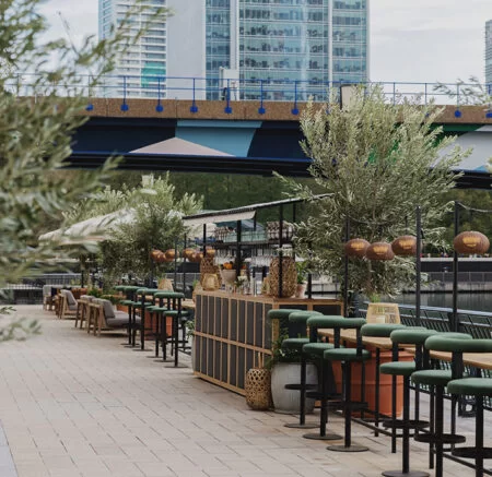 No35 Mackenzie Walk - Canary Wharf